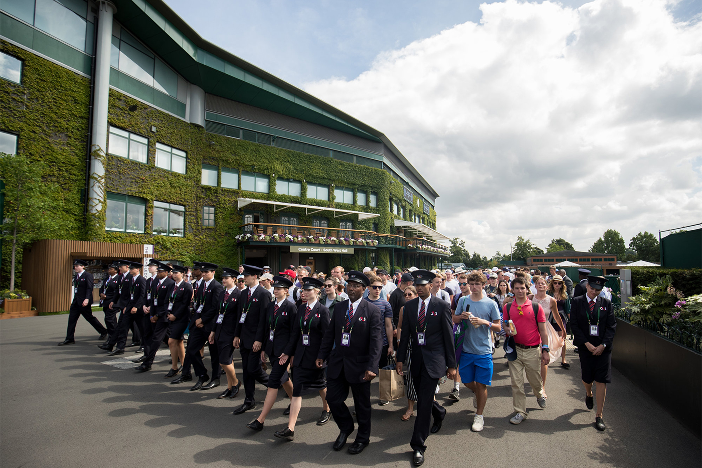 Around the Grounds - Day Two - The Championships, Wimbledon - Official ...