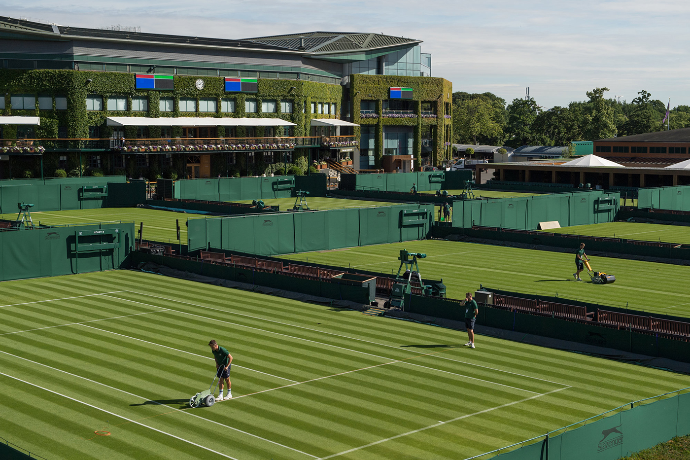Preparing the Grounds - The Championships, Wimbledon - Official Site by IBM